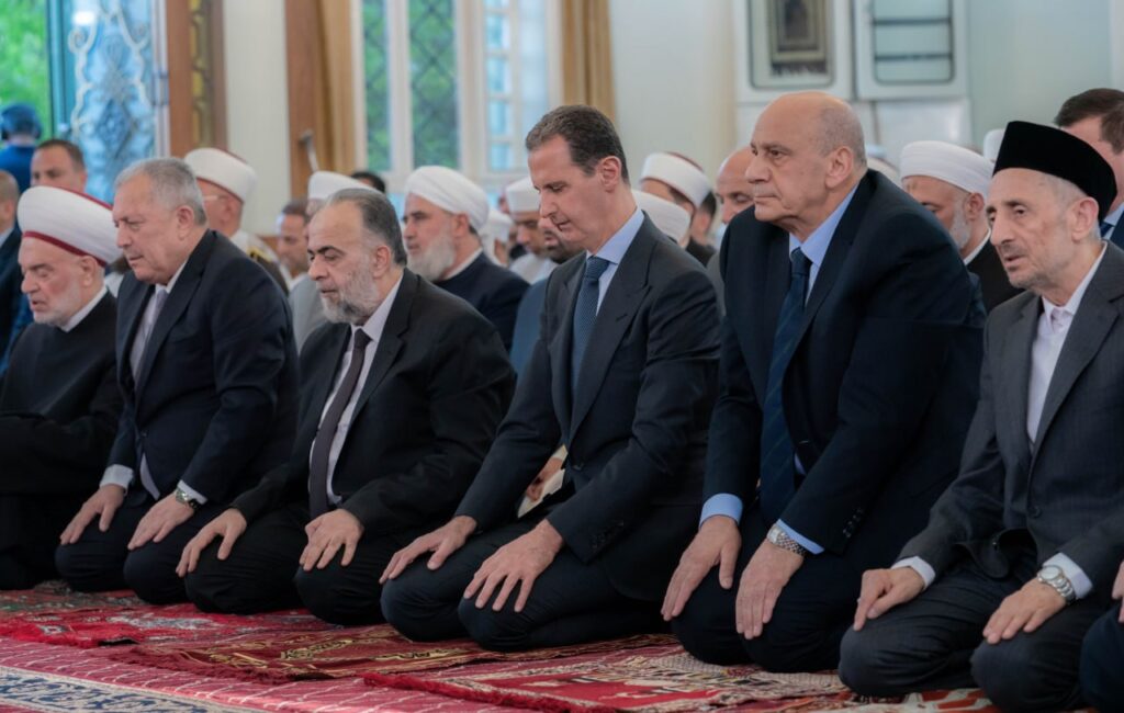 President Bashar Al-Assad performs Eid Al-Adha prayer at Al-Rawda Mosque in Damascus – Syrian Times